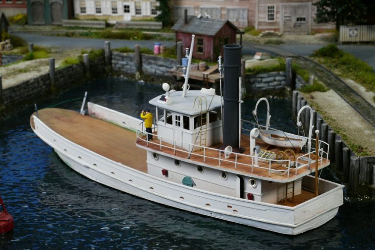 Sea Port kit: H123 81′ Car Ferry Kit – HO Scale – L: 11-1/8″ W: 3-3/16 ...