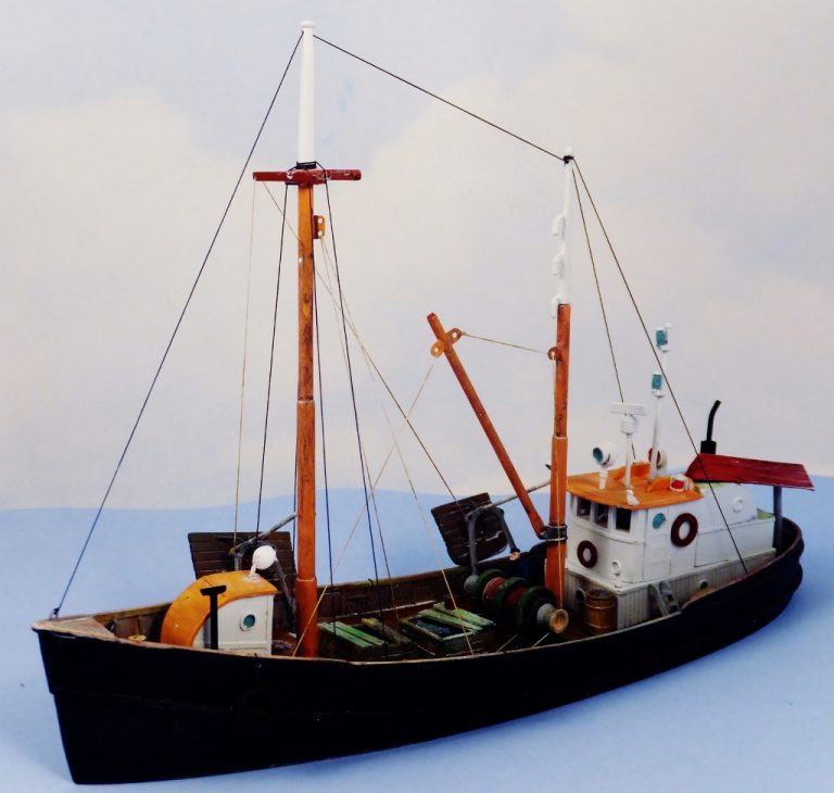 Sea Port kit: H118 HO 65′ Fishing Dragger Kit – L: 9” W: 2 ½”, qty. 1 ...