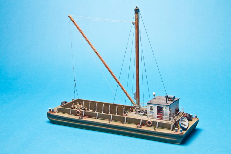 Sea Port kit: H130 73′ Open Barge w/Cabin, Mast & Boom Kit – HO Scale ...
